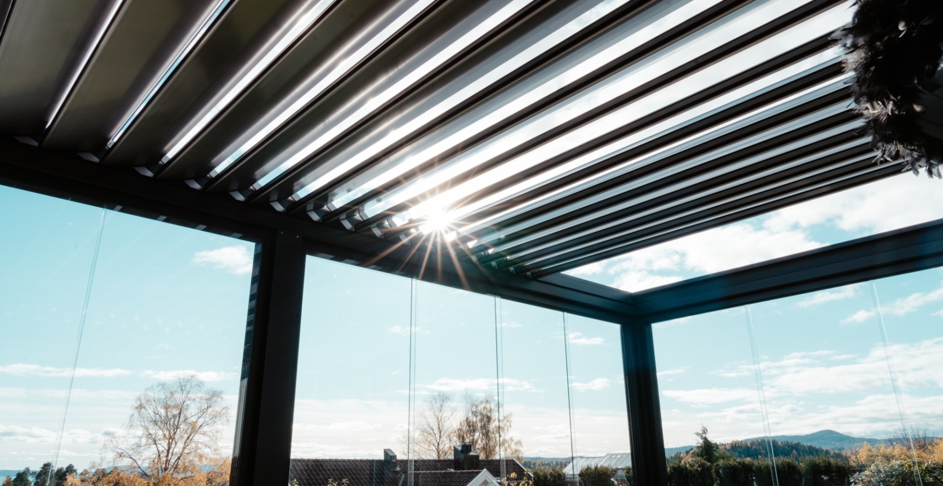 Discover the Advantages of Sunlight Control: Comfort, Efficiency, and ...